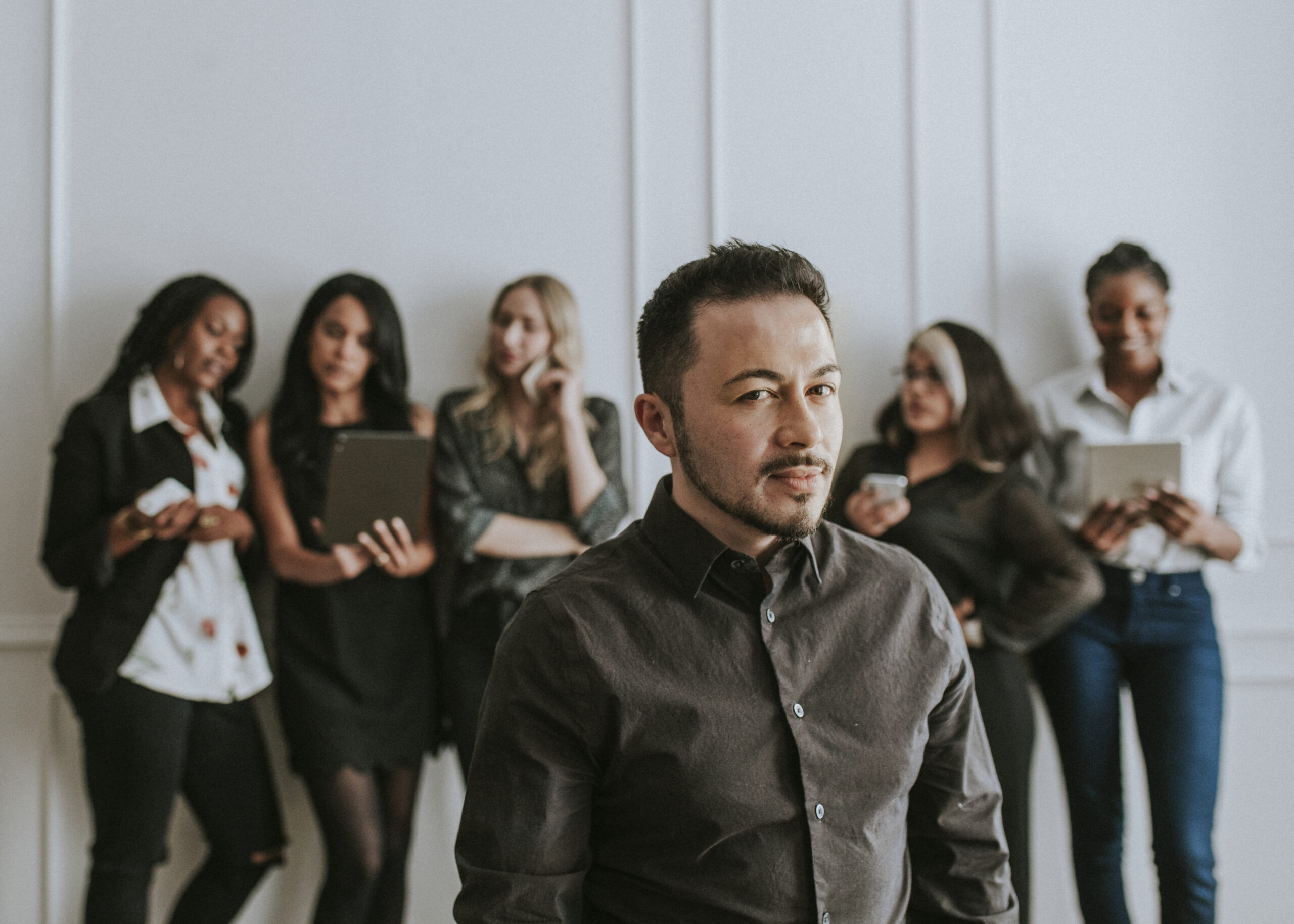 Banc: Directorul propune munca peste program